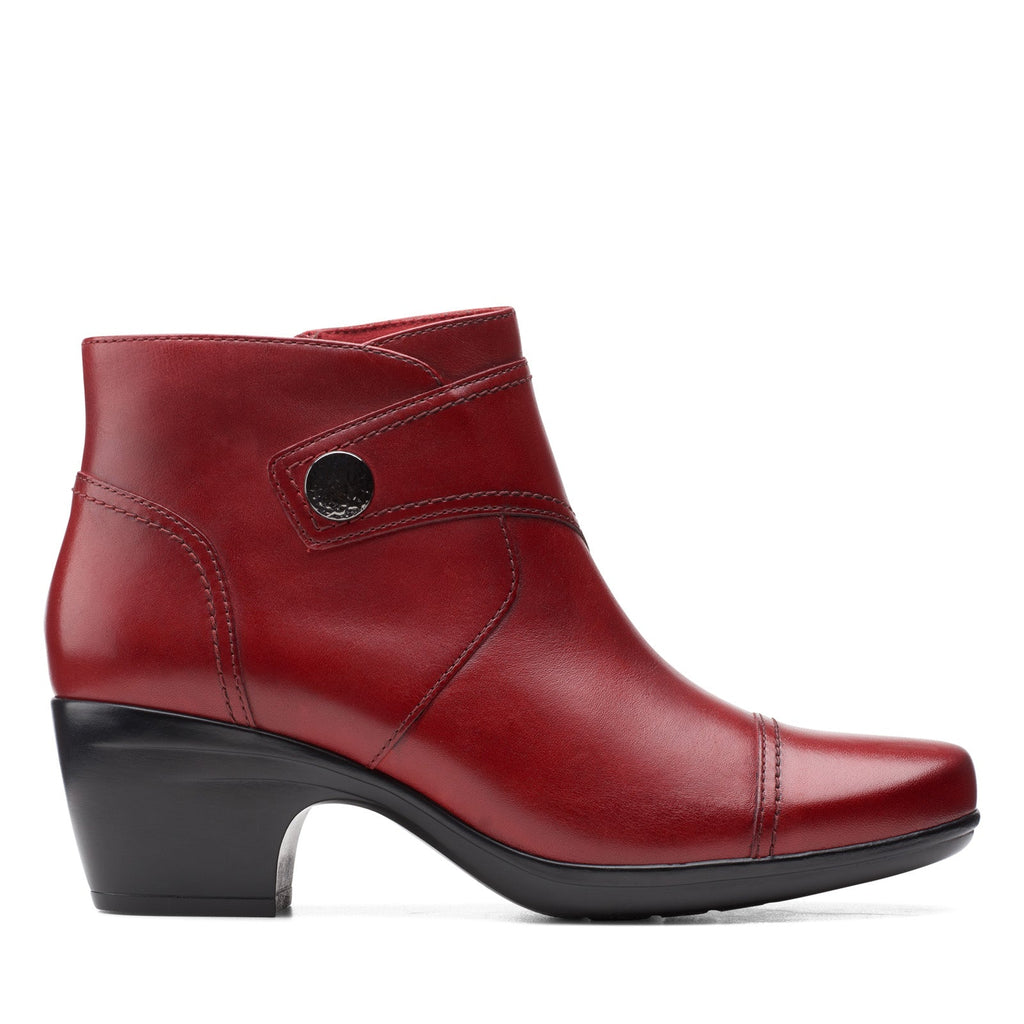 Clarks Emily Calle 26154989 Womens Red Wide Leather Ankle & Booties Bo ...